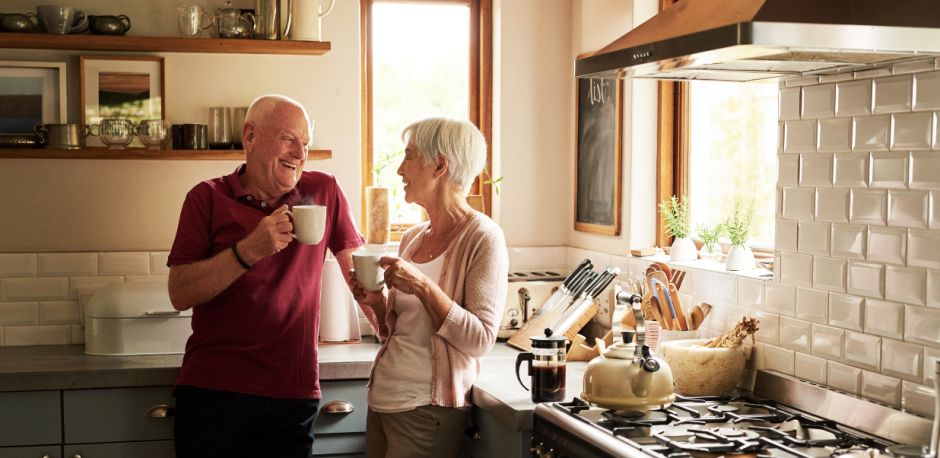 Pension annuity vs drawdown - what are the differences? | HL