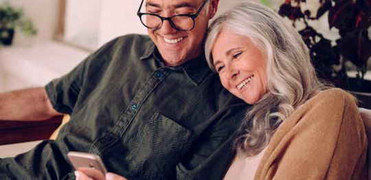 Pension annuity vs drawdown - what are the differences? | HL